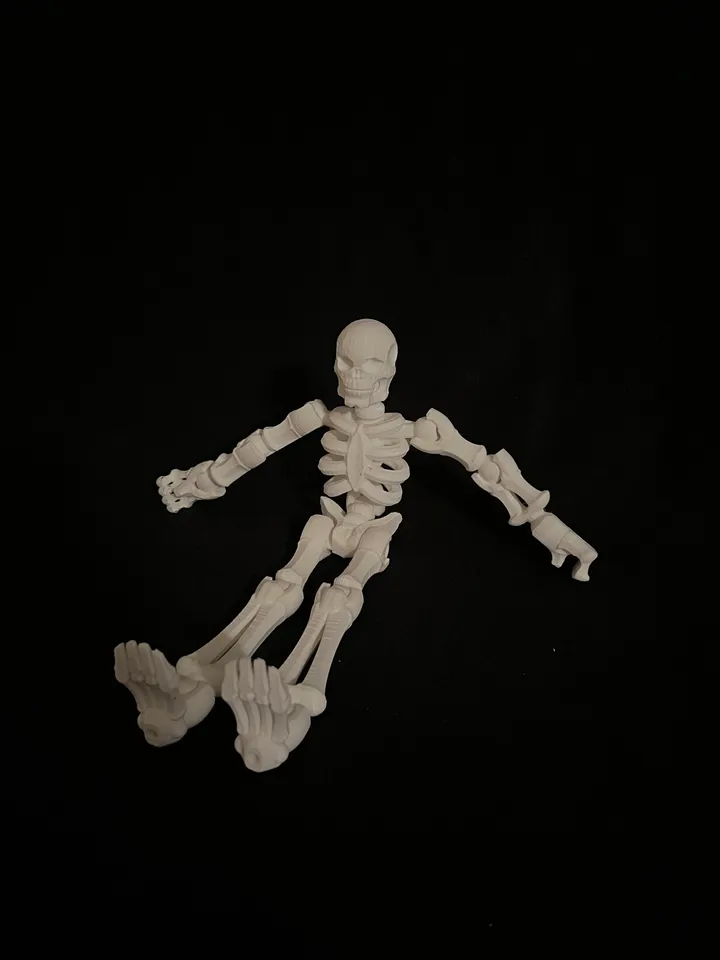 movable skeleton decoration by Hoani3D | Download free STL model ...