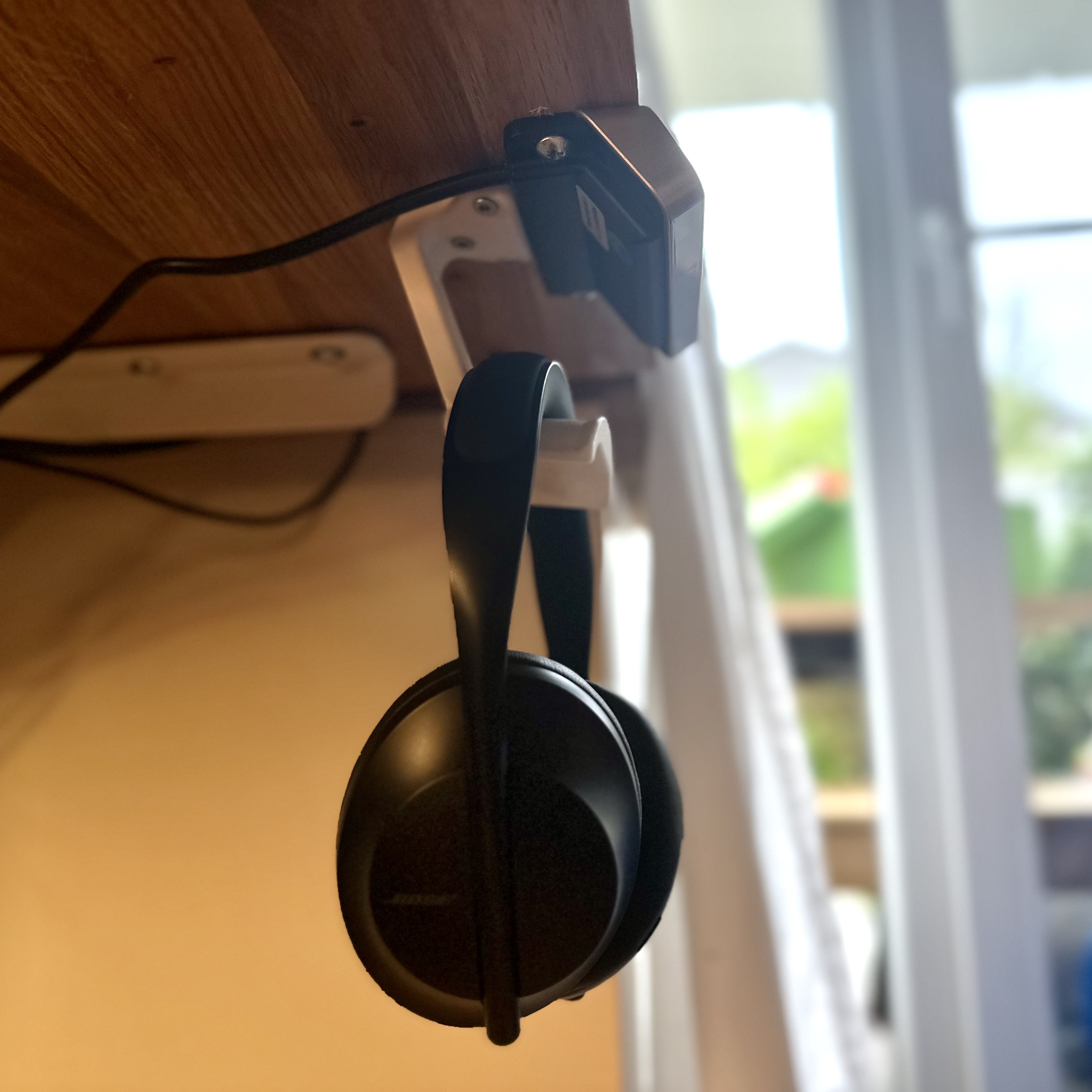 Under table headphone holder by BobMcGlobus | Download free STL model ...