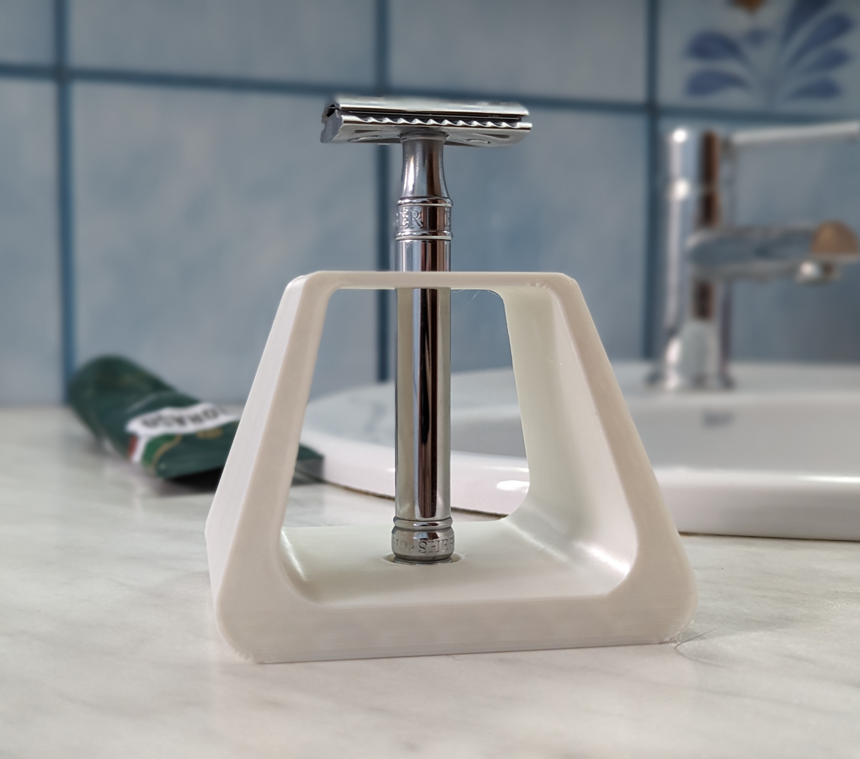 Safety razor stand by JGR | Download free STL model | Printables.com