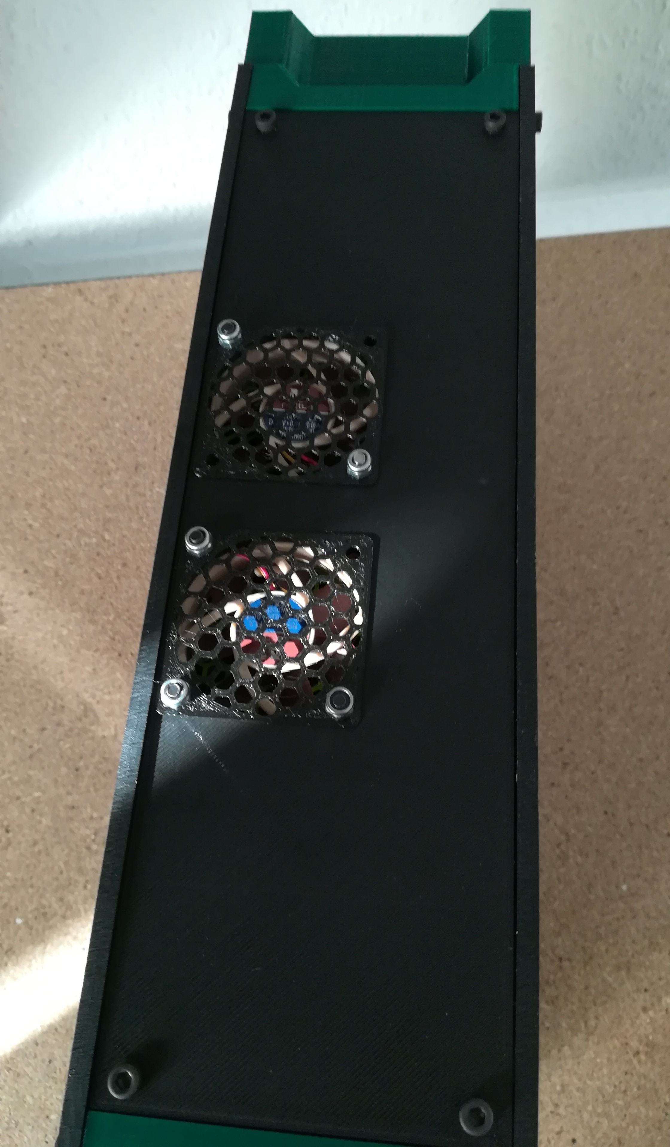 RatRig V-Minion electronics top panel for 2 fans by koric | Download ...
