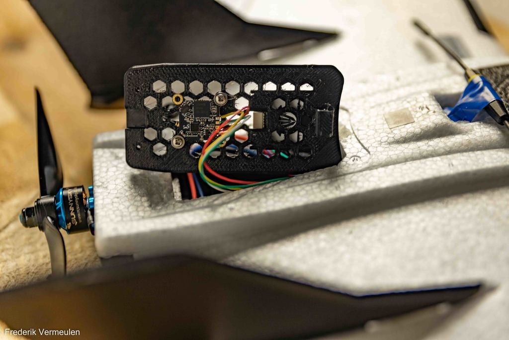 ZoHD Dart 250 ESC Cover / vtx and gps holder by Fredraket | Download ...