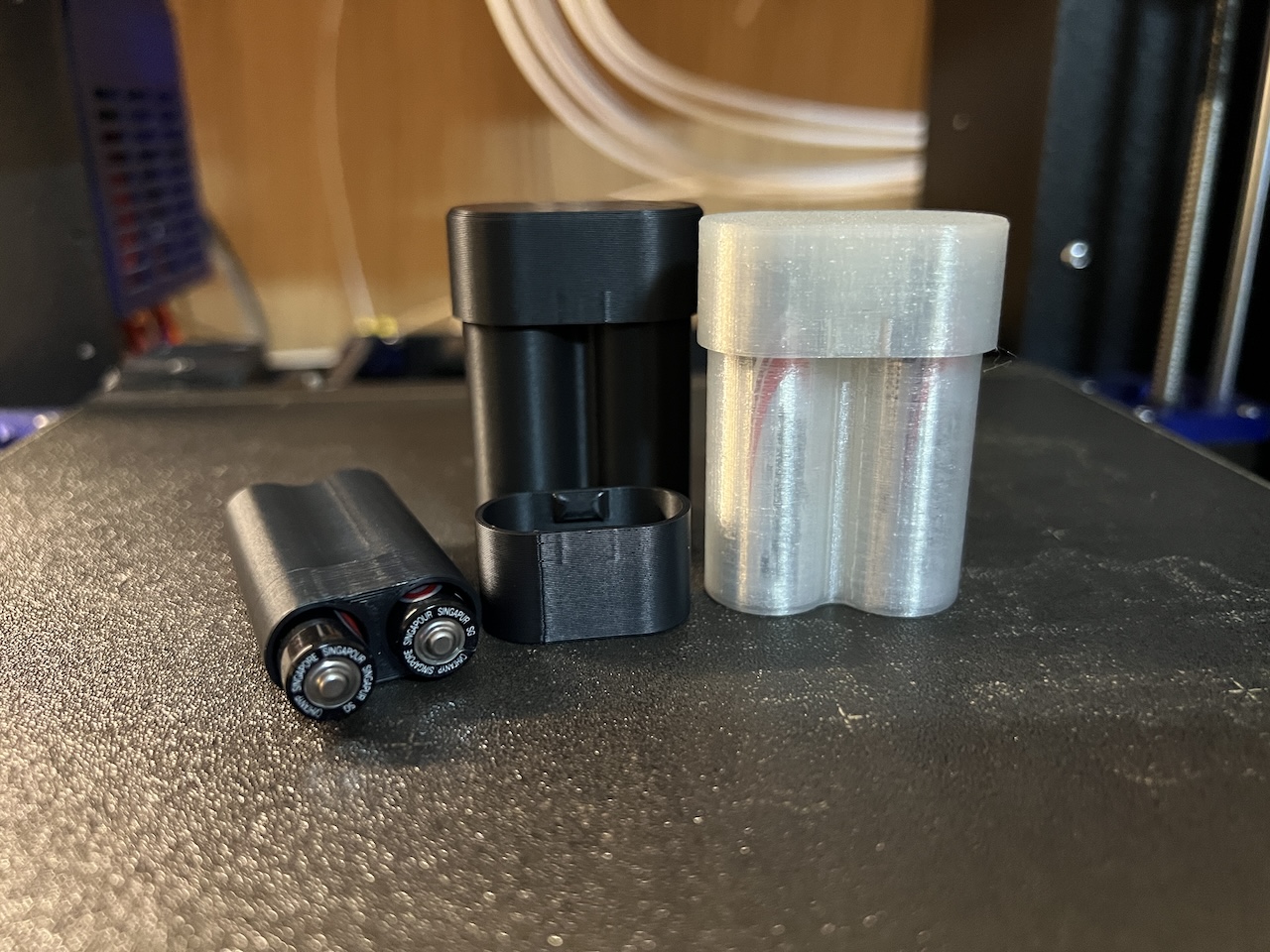 Battery Travel Cases AA/AAA by muddymaker | Download free STL model ...