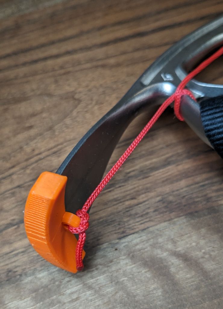 Protective caps for a Black Diamond Raven ice axe by frdzmn | Download ...