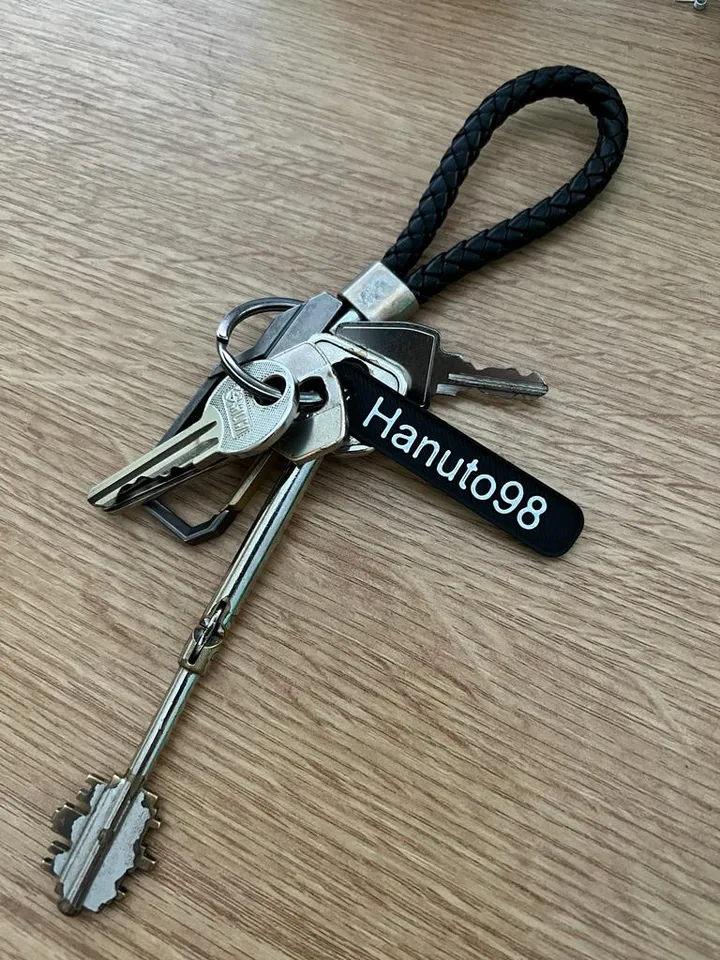 KeyTag - customable by Hanuto98 | Download free STL model | Printables.com