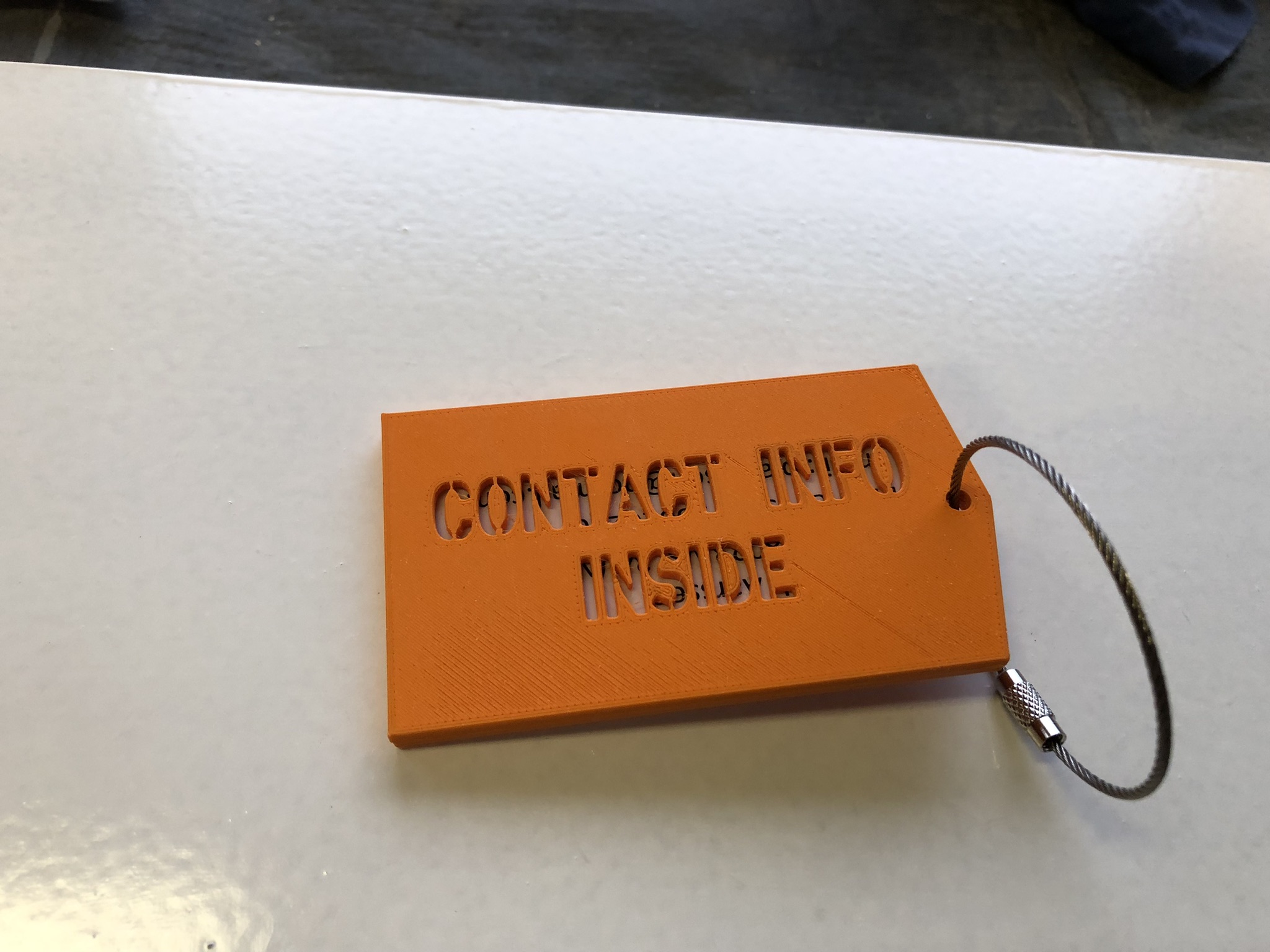 Luggage Tag by B3rT | Download free STL model | Printables.com