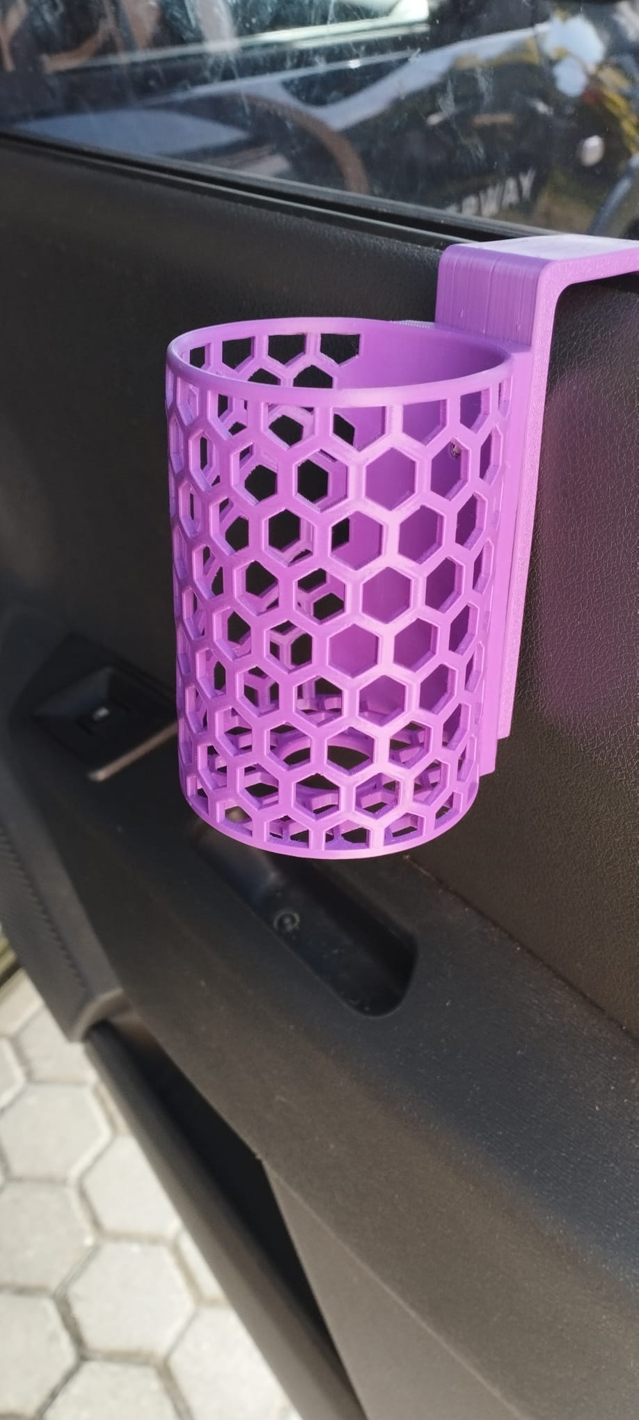 Kids bottle holder by Kai Mildner | Download free STL model ...