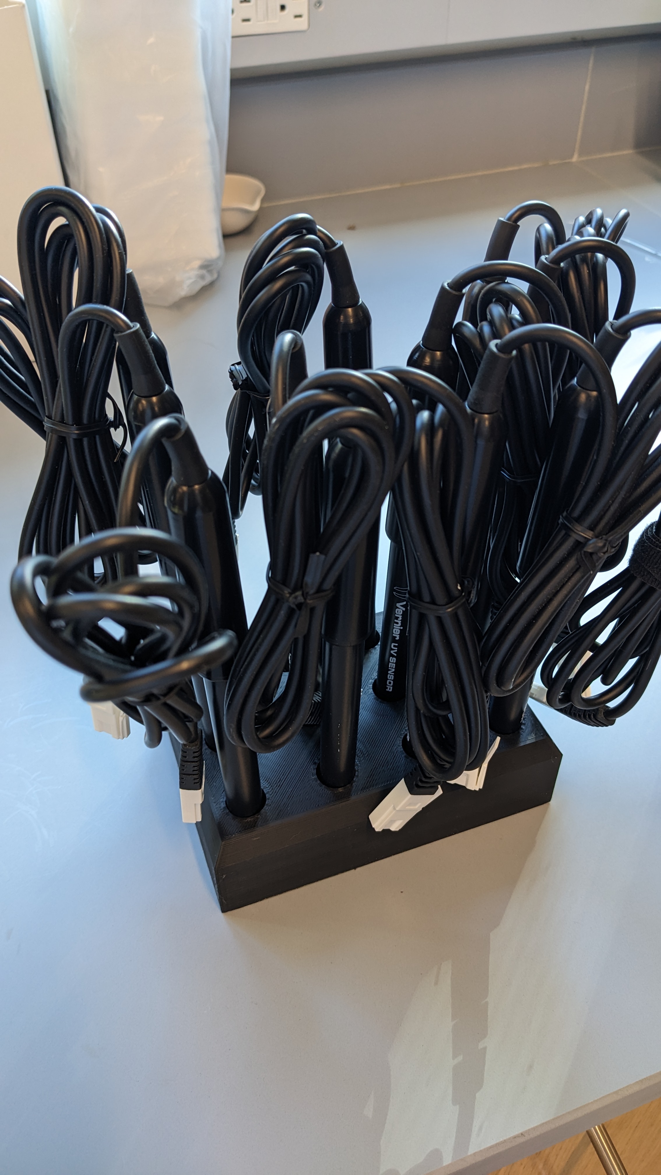 UV Light Sensor Rack by BioNerd12 | Download free STL model ...