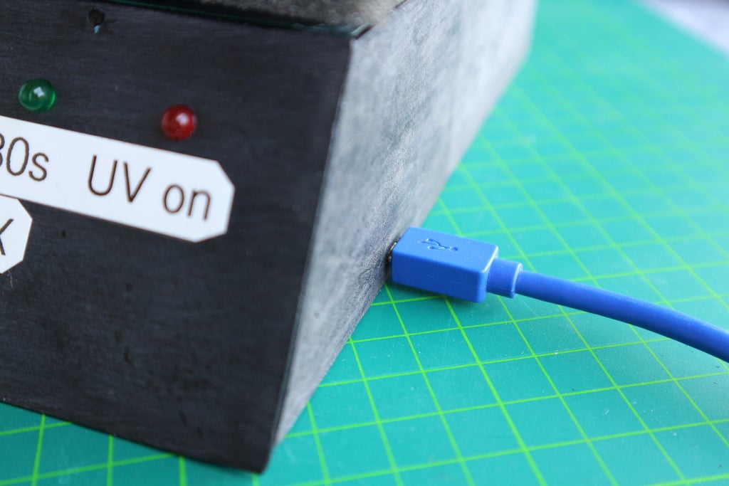 PCB UV Exposure Unit by RCWeinstadt | Download free STL model ...