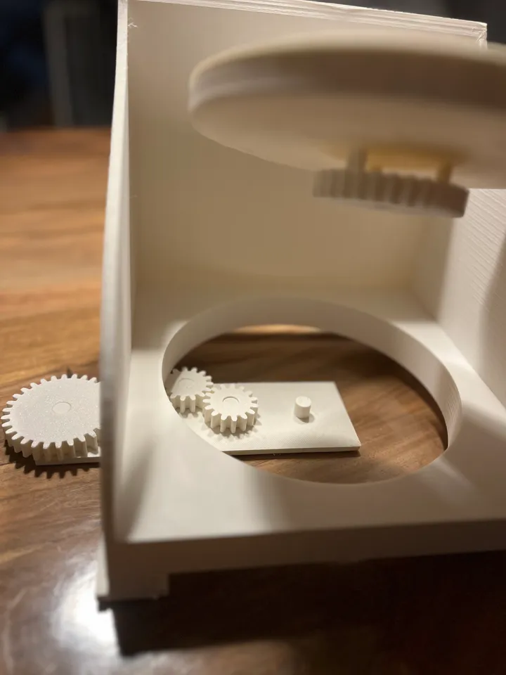 ROTATING PRODUCT BOX / AIRBRUSH STATION by duchy | Download free STL ...