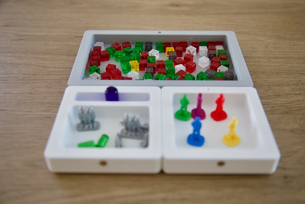 Modular tile system for organizing board game tokens by Karabaz ...