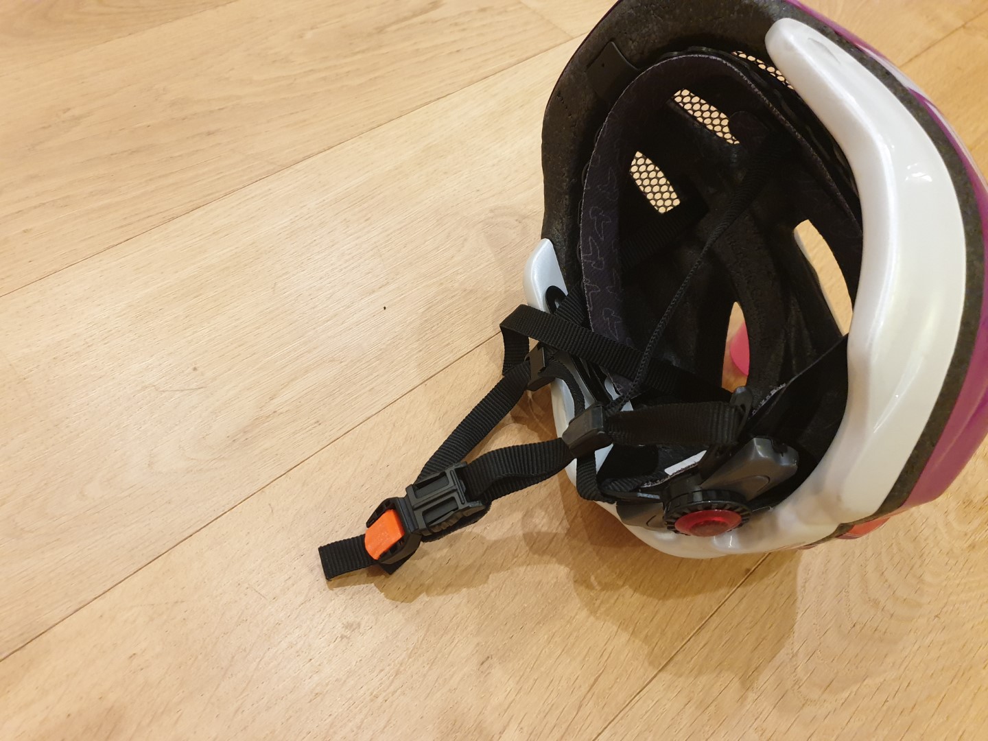 Replacement for ratchet plug closure, for bike helmet KED by ...