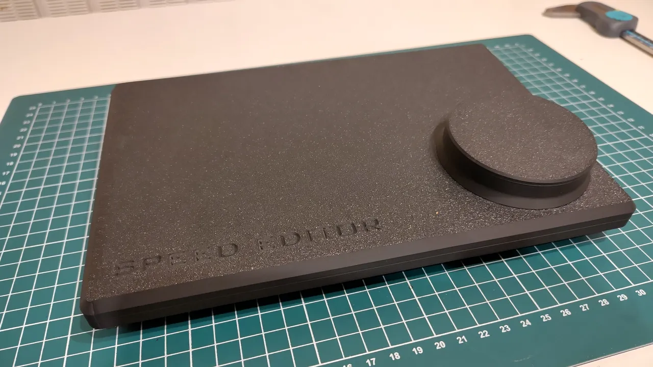 Speed Editor Dust Cover (Blackmagic Design) by TechTom Speed Editor Dust Cover (Blackmagic Design) by TechTom