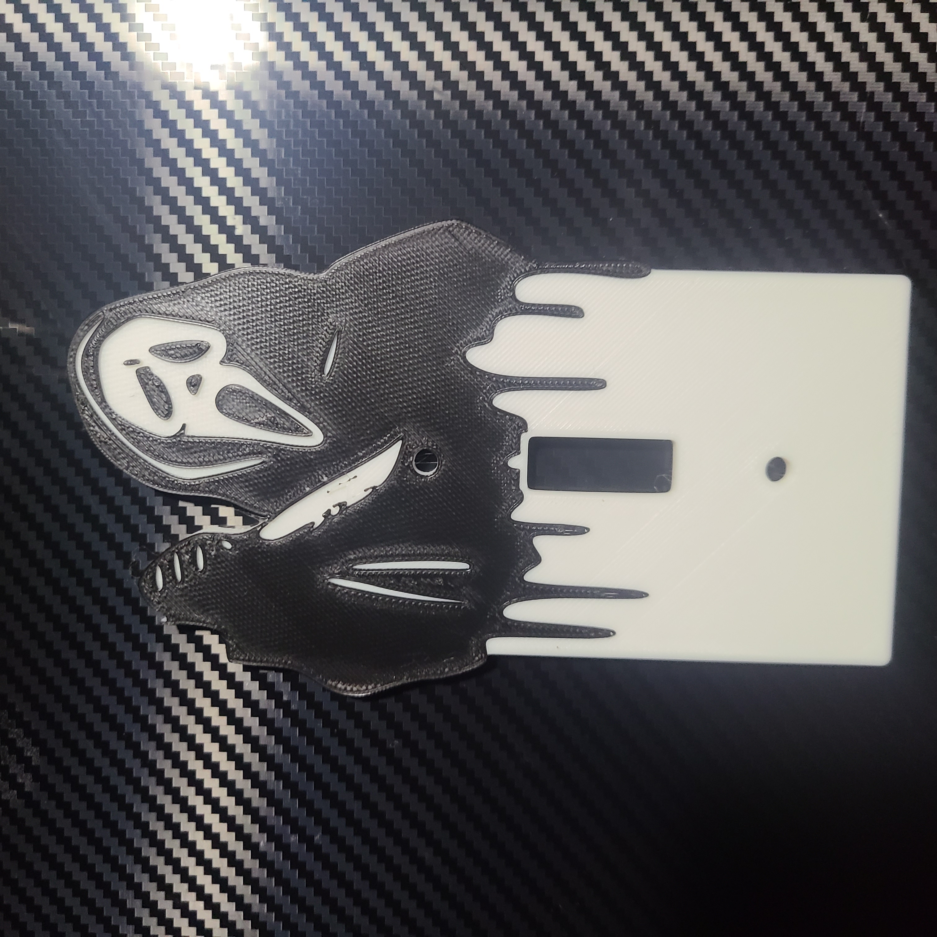 ghost face light switch cover by printtron_maker - MakerWorld