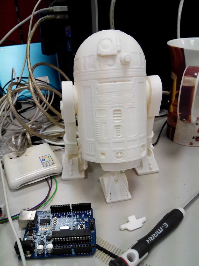 R2 D2 aus Star Wars by Nils Rothe | Download free STL model ...