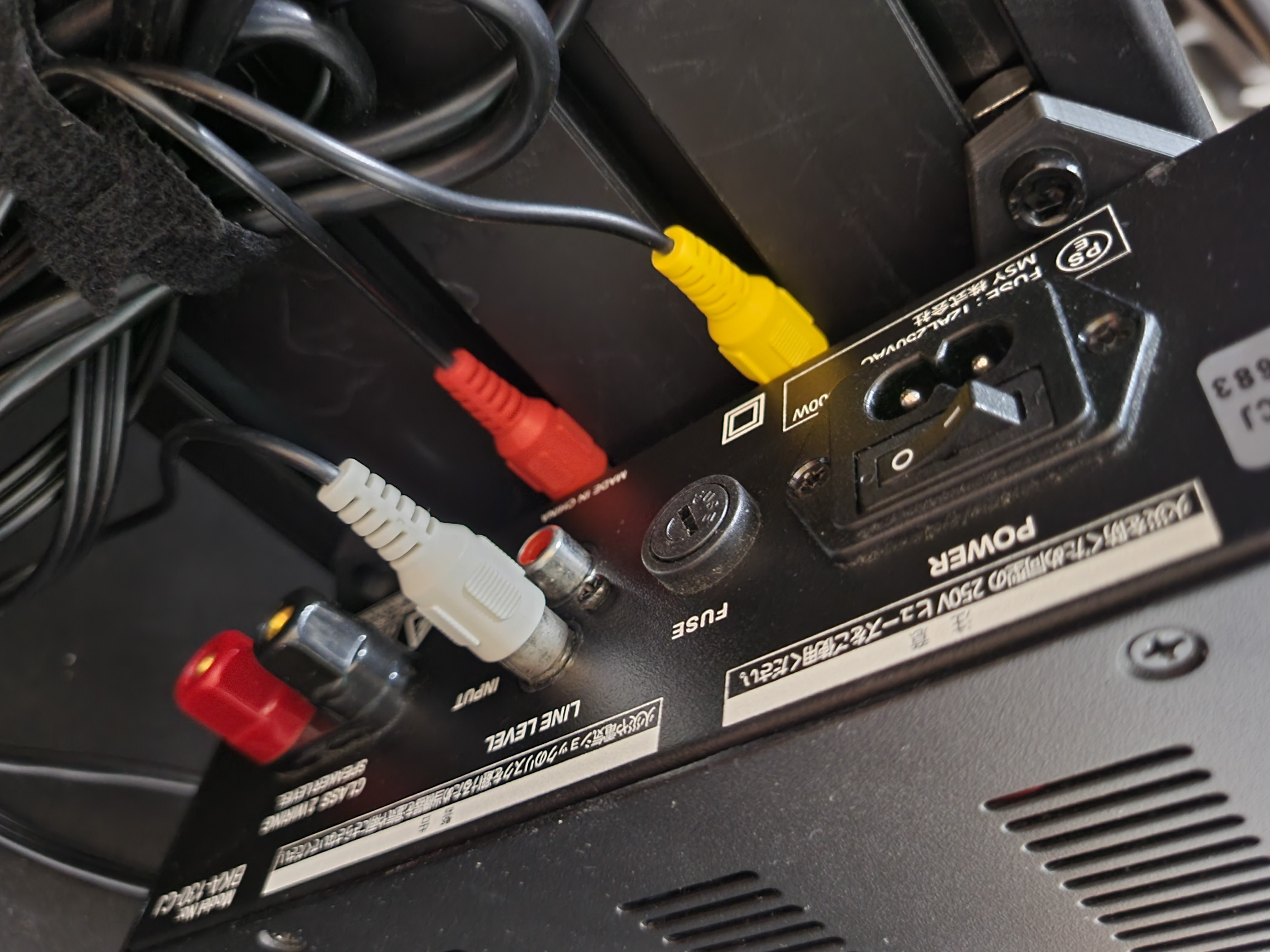 Buttkicker Amp Mounting Feet for Sim Rig by D | Download free STL model ...