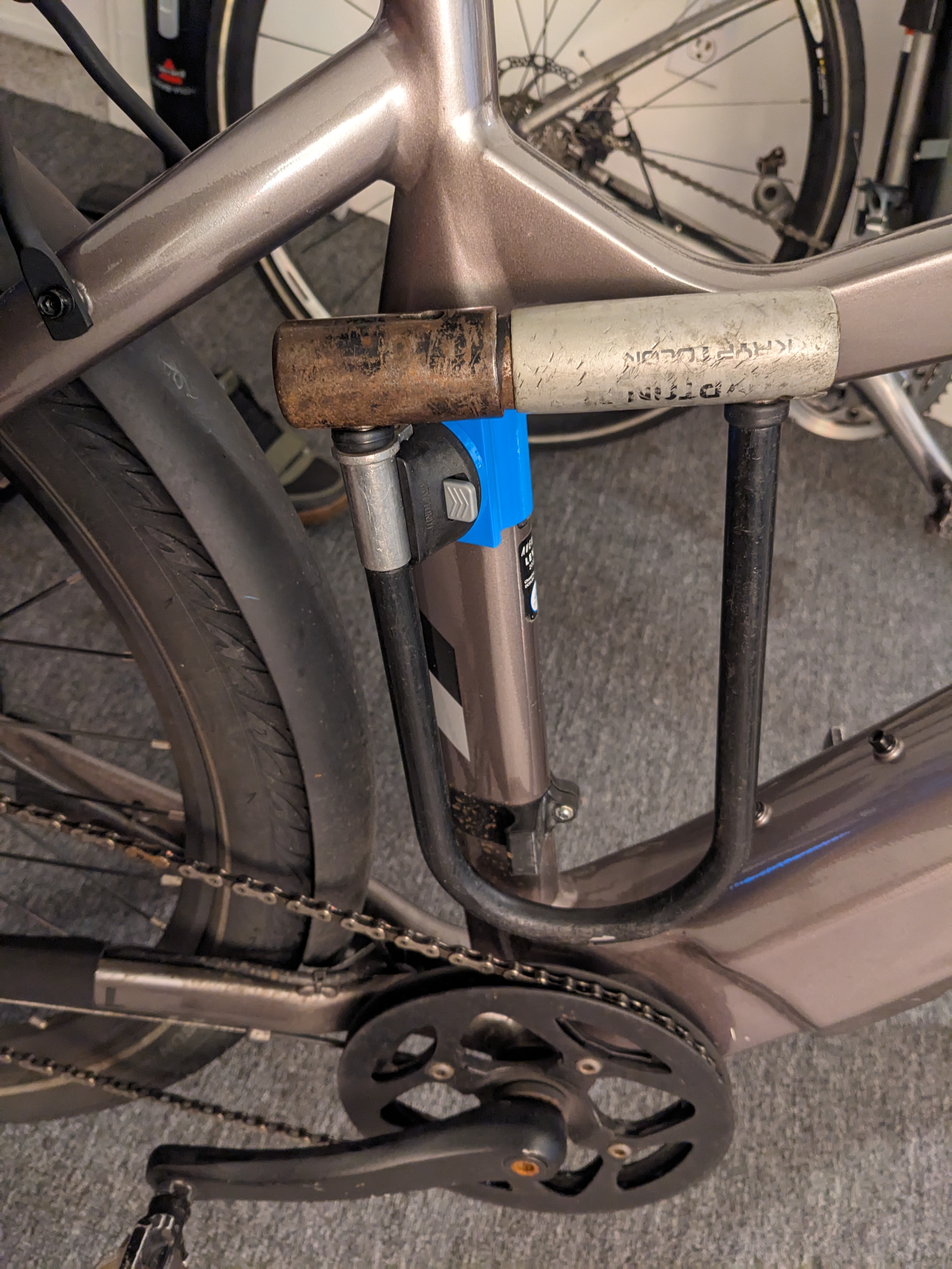 Aventon Level.2 Kryptonite U-lock mount adapter by aiber | Download ...