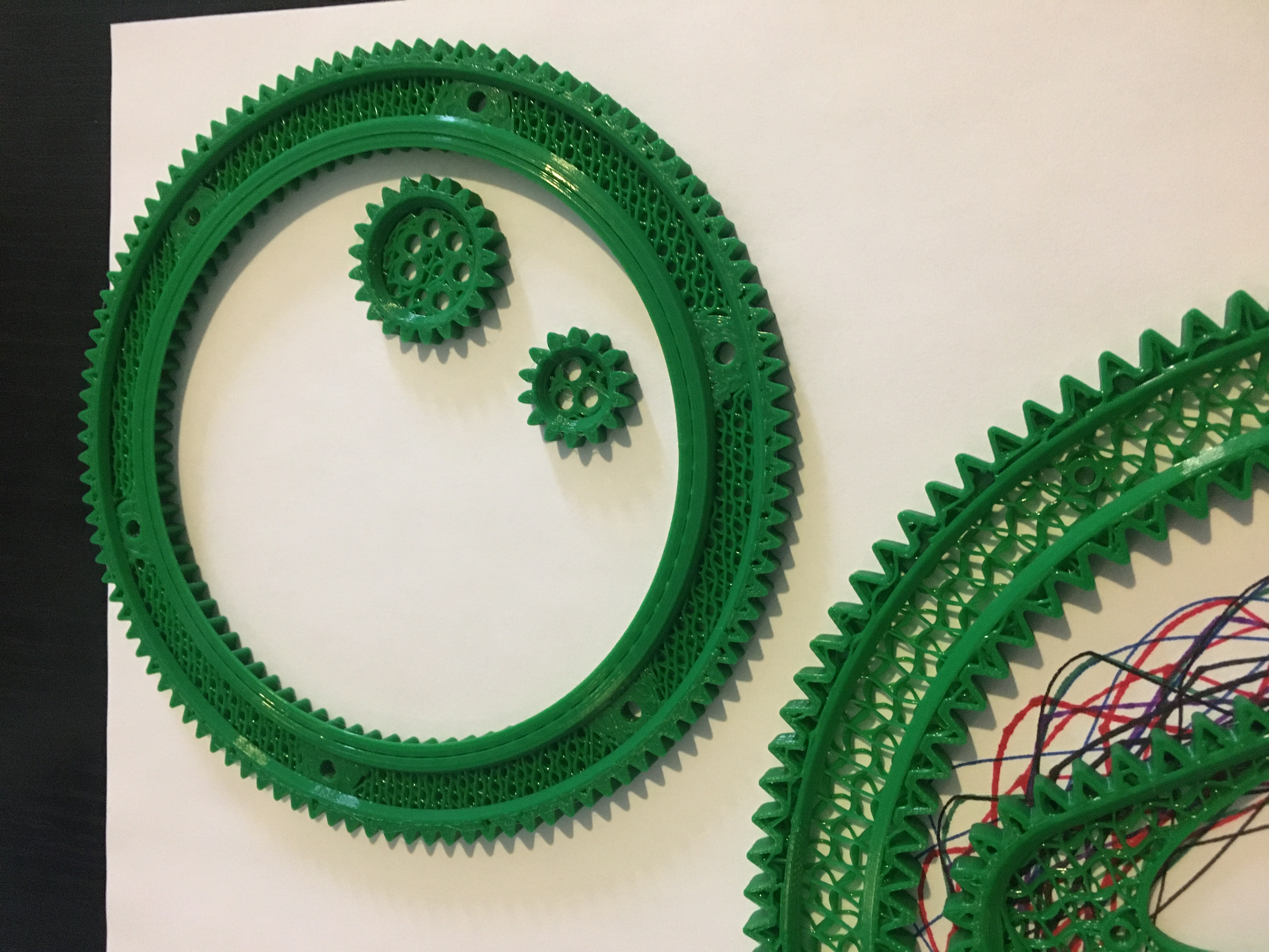 Spirograph, v2, scaled down w/ lip by NE3D Print3d | Download free STL ...