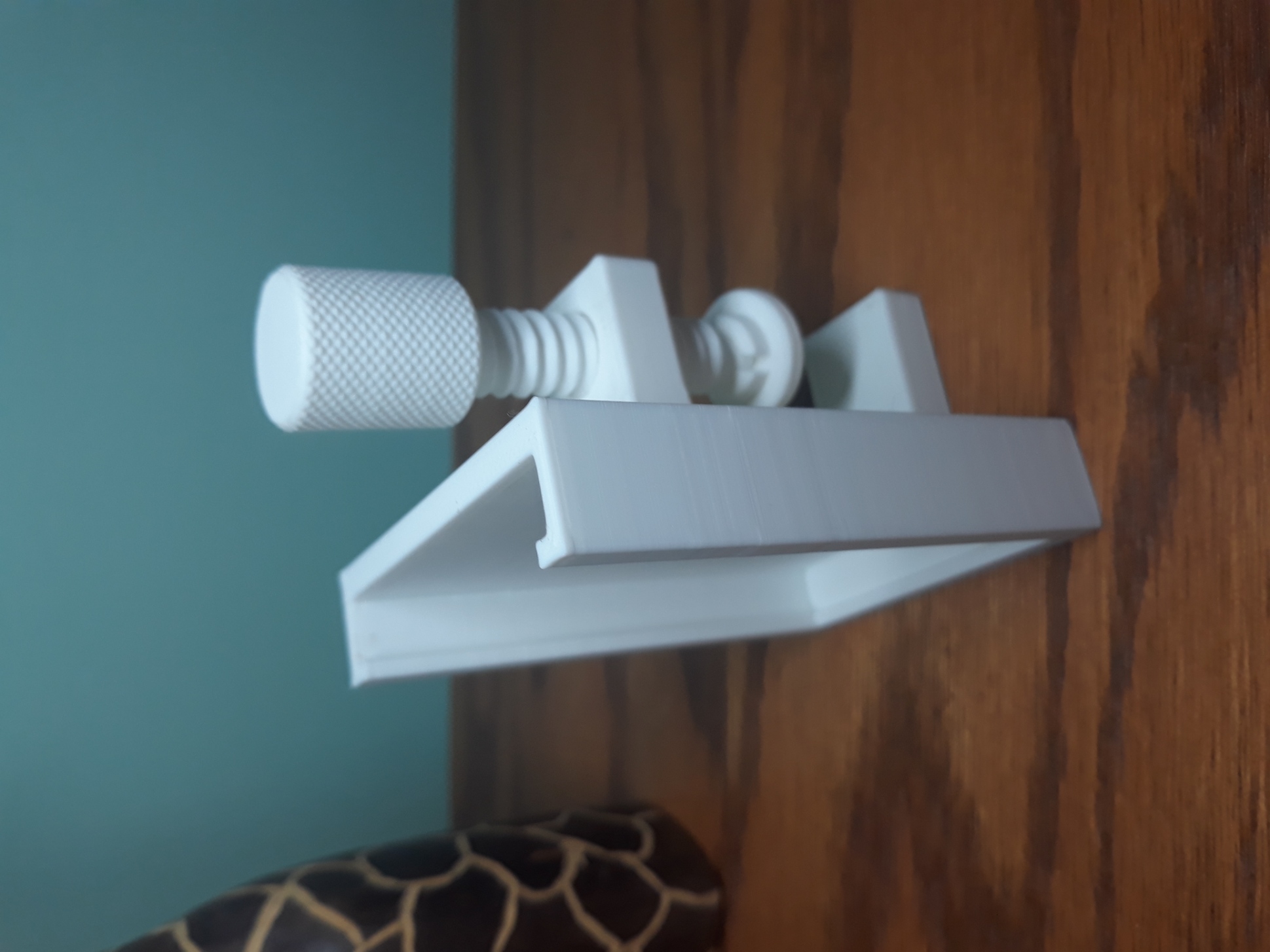 Led light holder with clamp by Design Lab 3d | Download free STL model ...