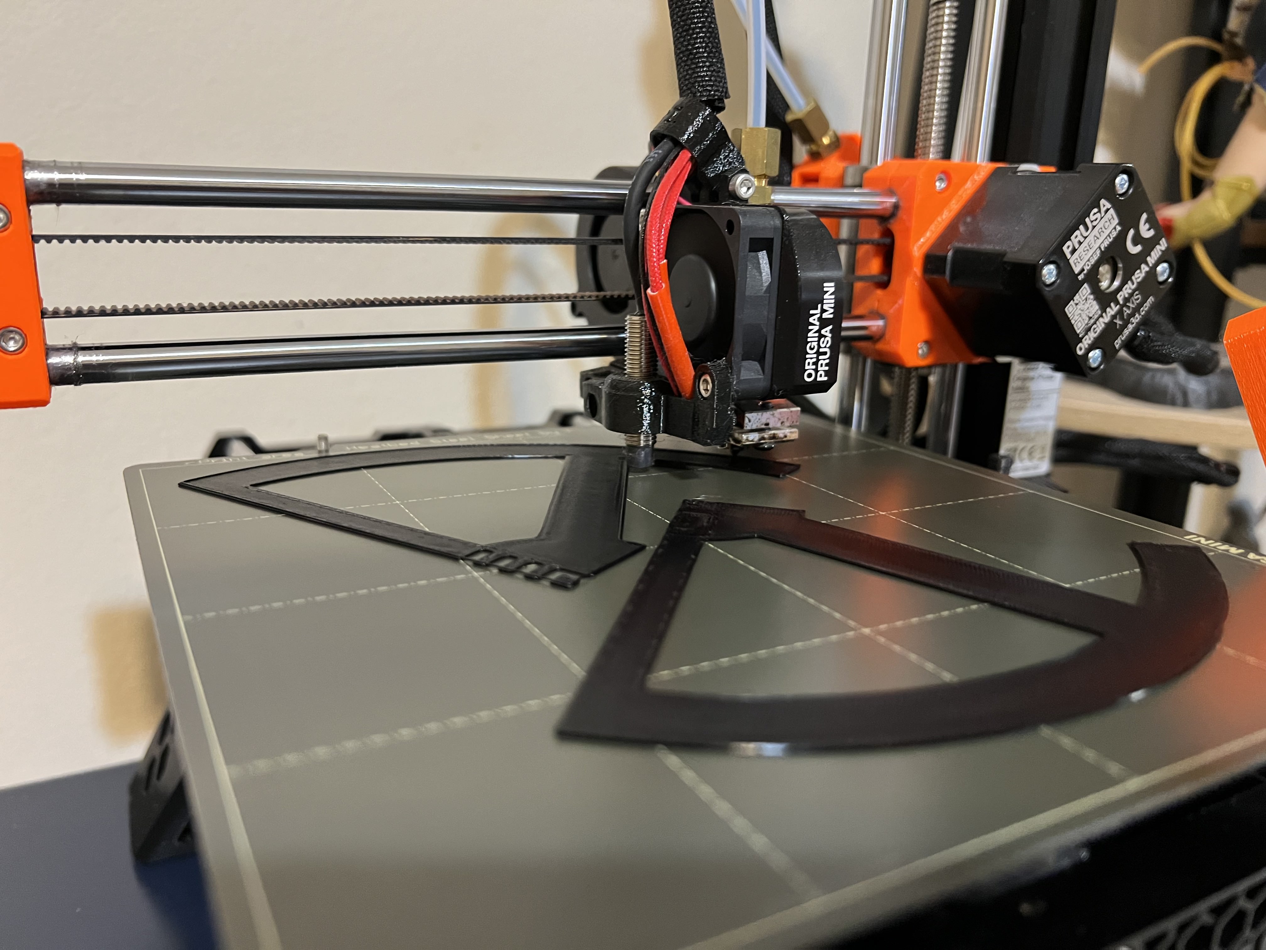 Horizontal Spool Holder for the Prusa Mini Base by Akash Revankar ...