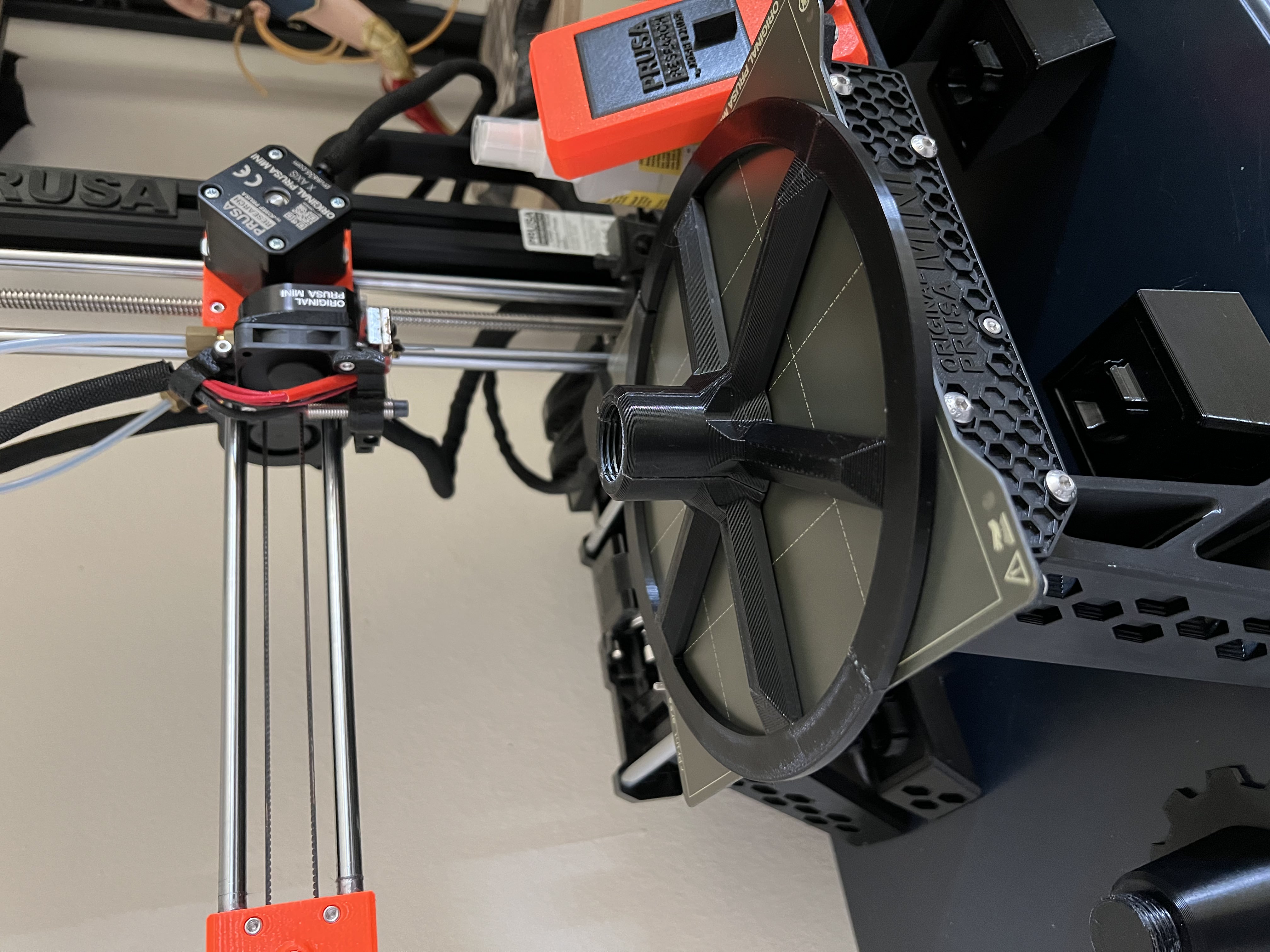 Horizontal Spool Holder for the Prusa Mini Base by Akash Revankar ...