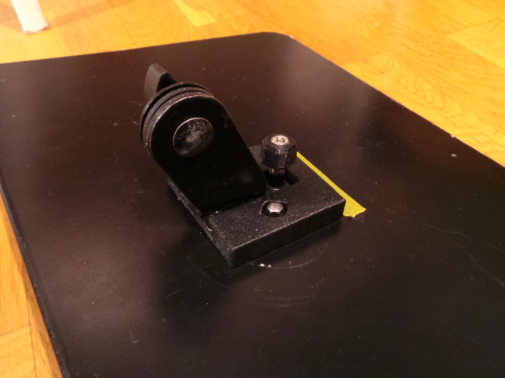 V-block Prisma bracket for K&M note stands by ljhms | Download free STL ...