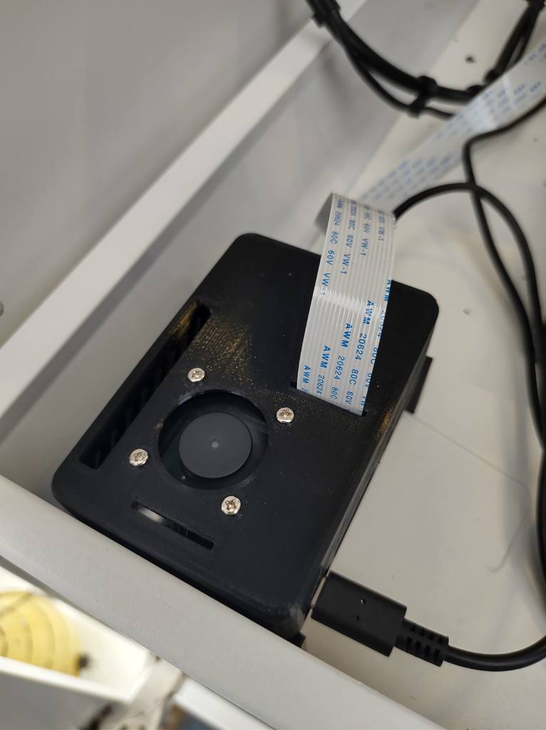 Dust Cover For Pi Case by Ranger6 | Download free STL model ...