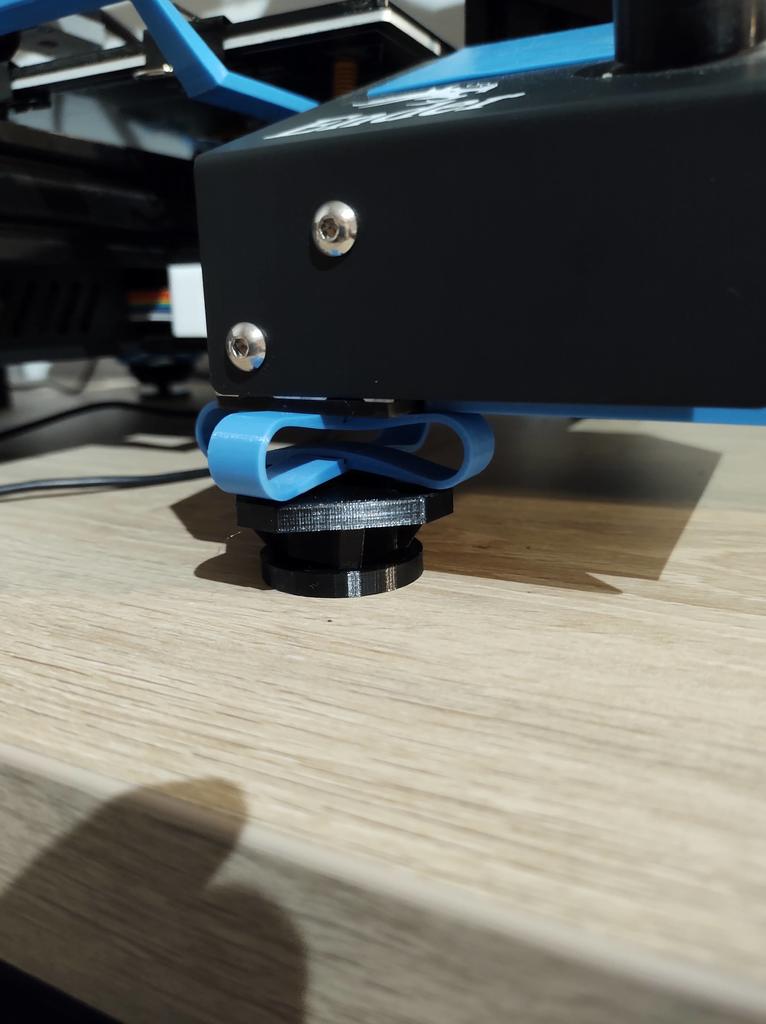 Levelling feet with dampening adapter by Ranger6 | Download free STL ...