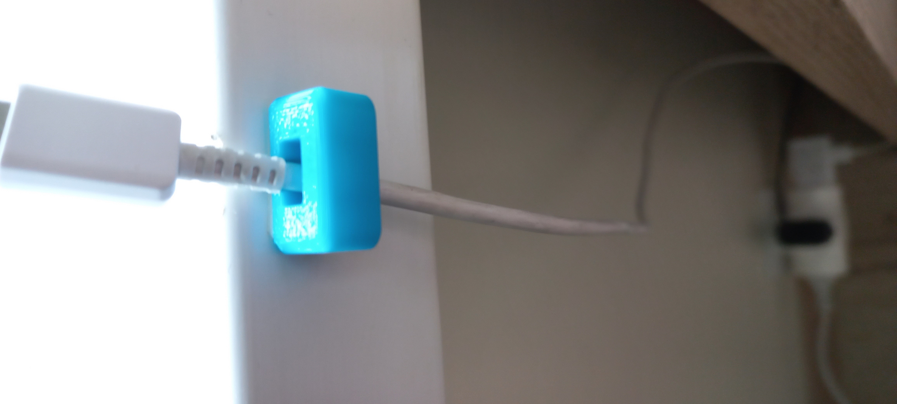 Cable holder by Vlokof | Download free STL model | Printables.com