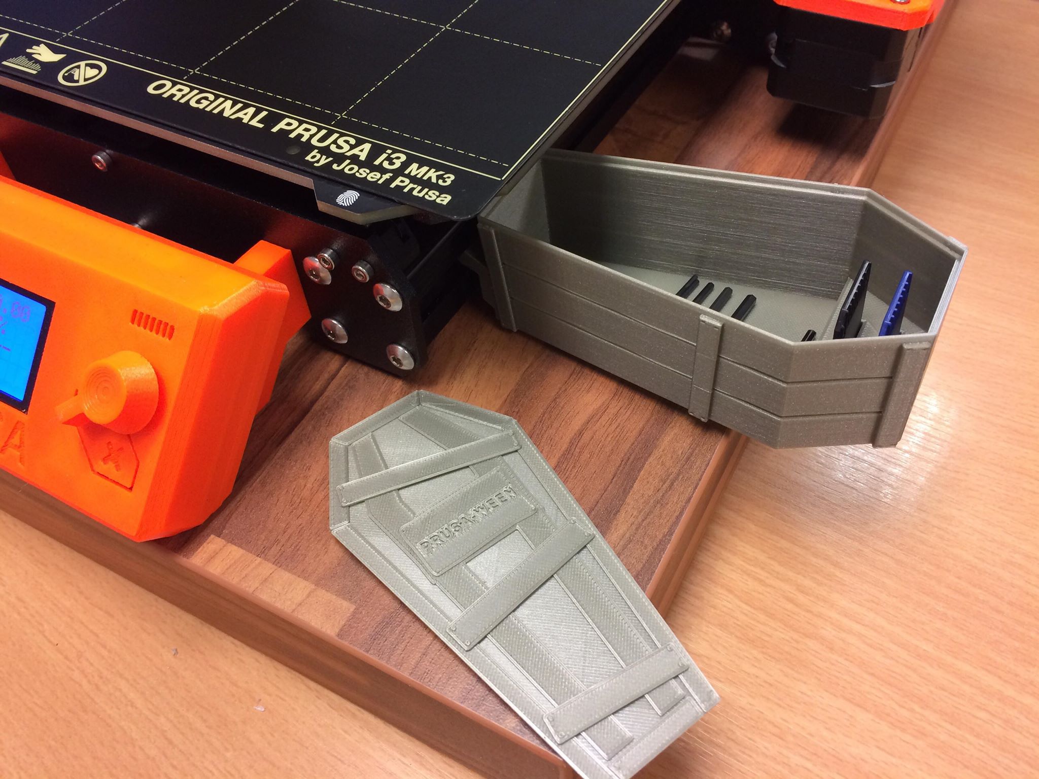 Prusa MK3 - PRUSA-WEEN Coffin Side Box by HMA Creative | Download free STL model | Printables.com