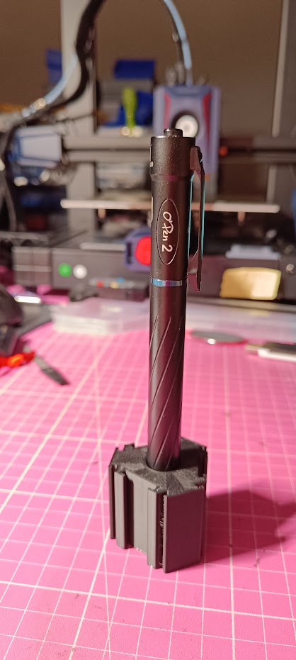 Hexagon Stand für Olight O'Pen 2 by Marlene | Download free STL model ...