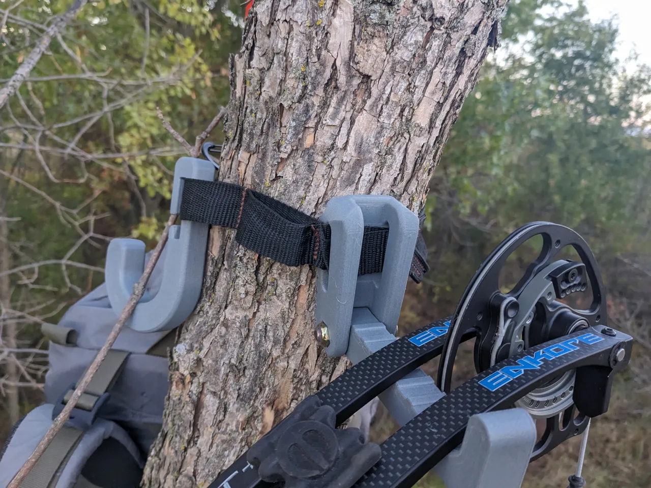 Bow Tree Hanger for Hunting by Josef Molenaar | Download free STL model ...