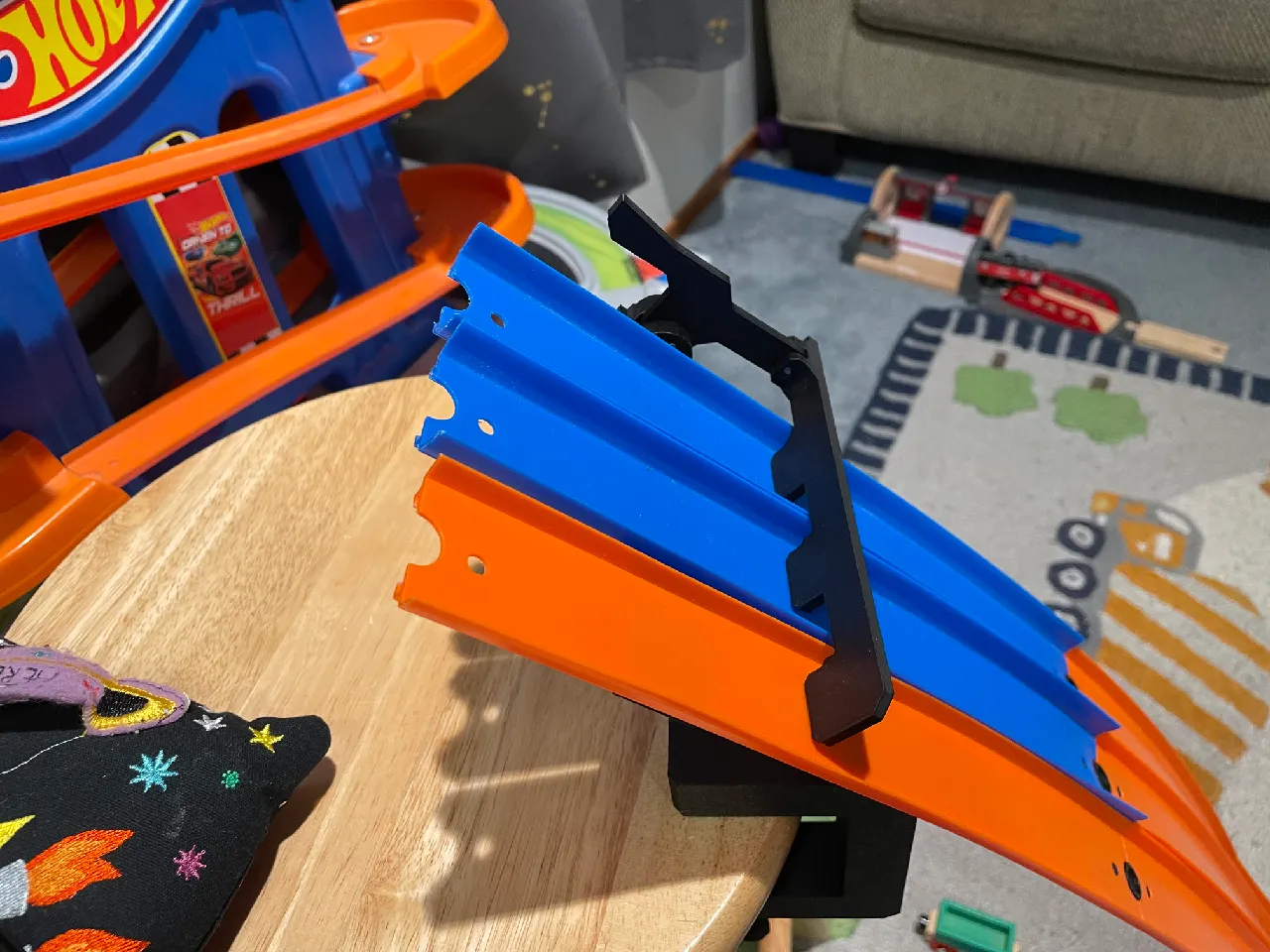 3-Track Start Gate for Hot Wheels by Yukiko Añonuevo | Download free ...