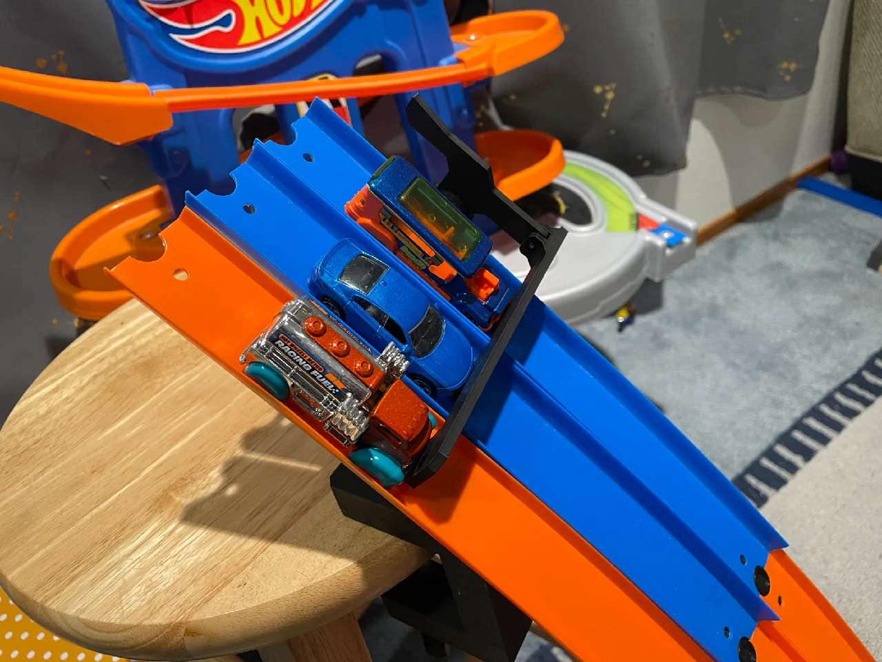 3-Track Start Gate for Hot Wheels by Yukiko Añonuevo | Download free ...