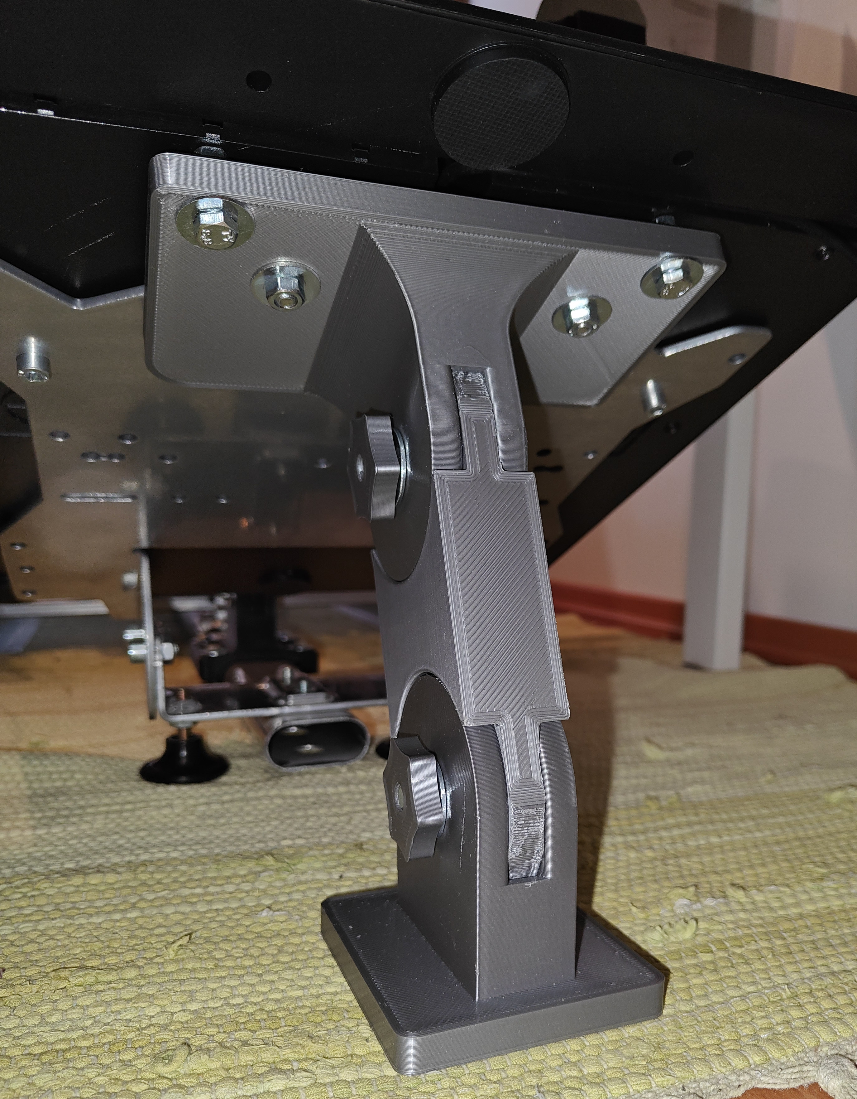 Playseat Revolution - Pedal support by Luoti | Download free STL model ...