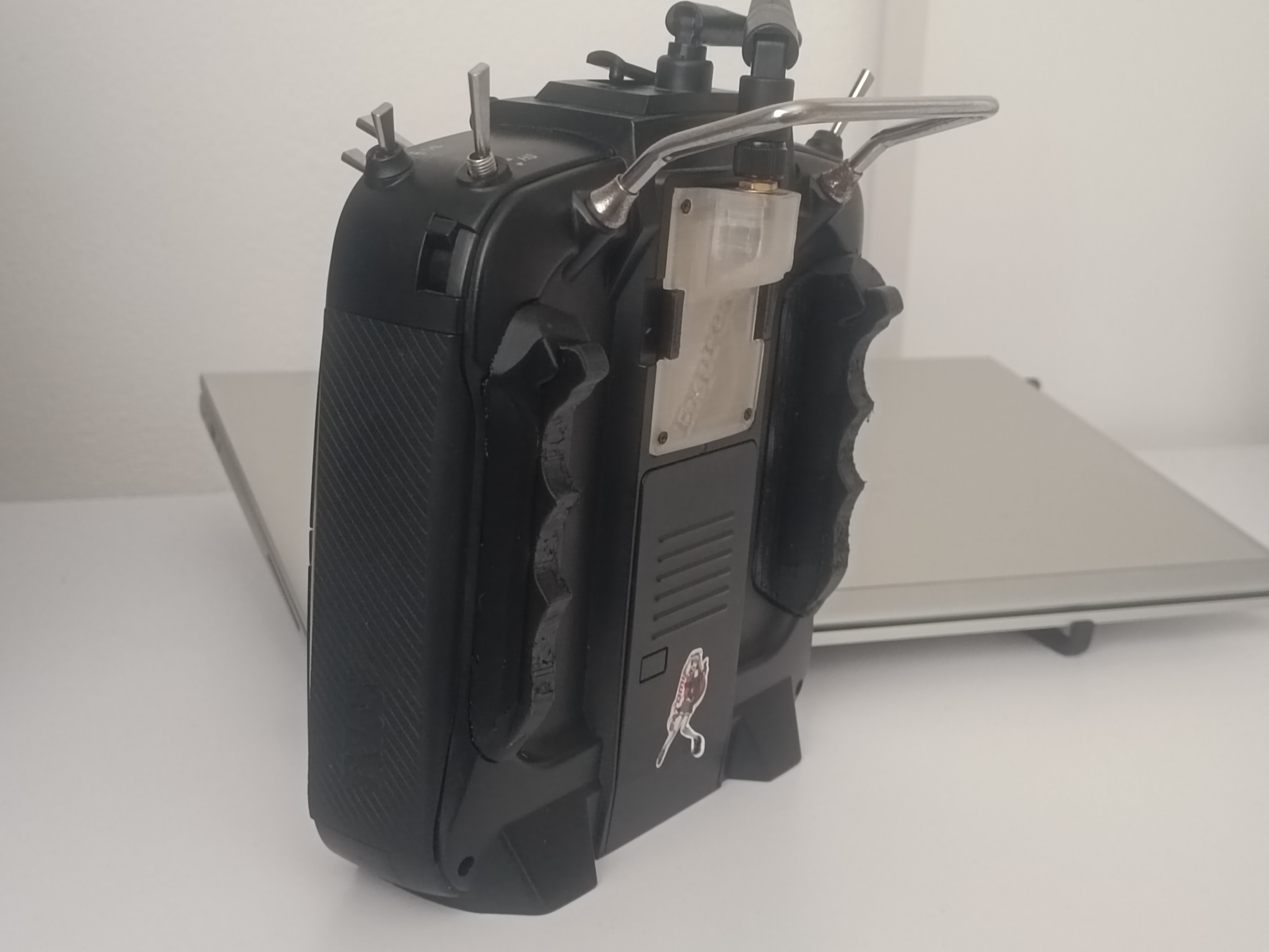 Radiomaster TX16S My Rear Grips by Lukáš Ráček | Download free STL ...