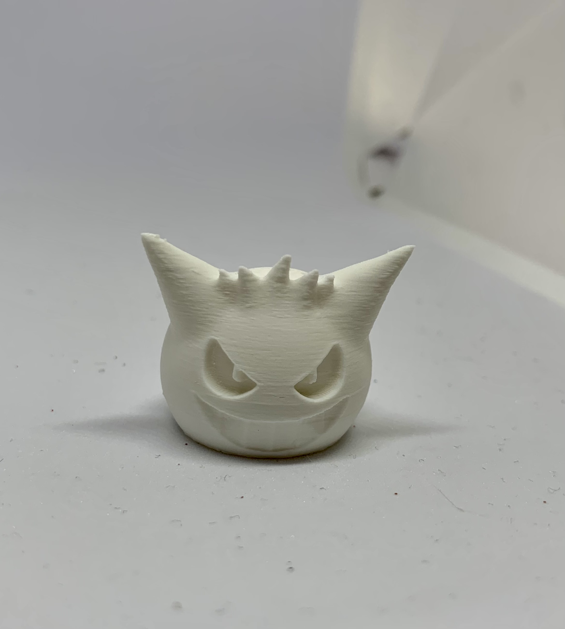 Gengar Pokemon card stand, no supports by Shima | Download free STL ...