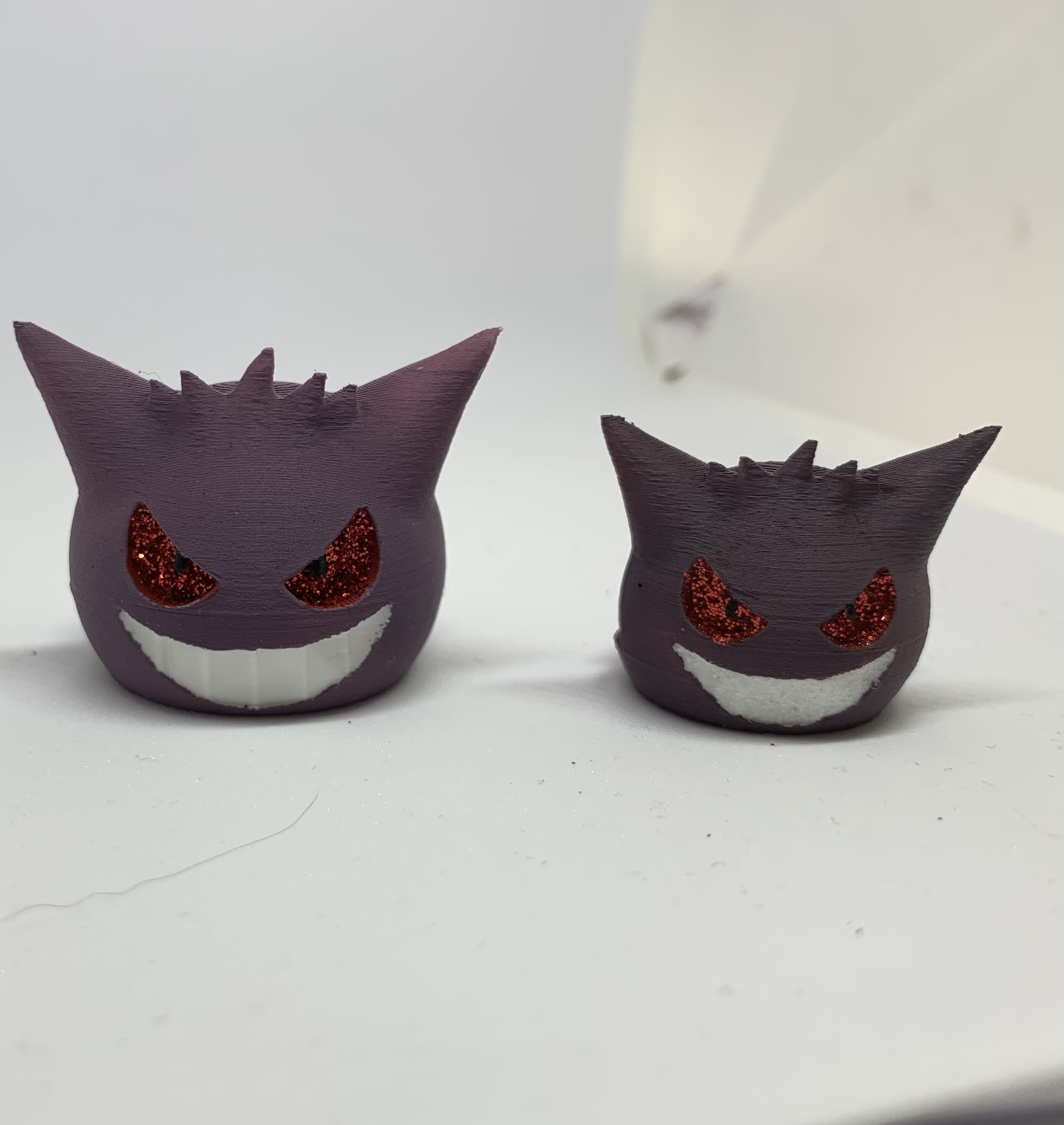 Gengar Pokemon card stand, no supports by Shima | Download free STL ...