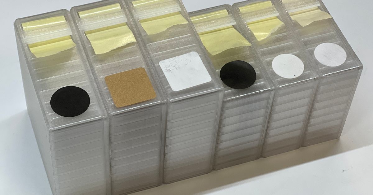 Target Patch / Sticker Dispenser by thomers | Download free STL model | Printables.com