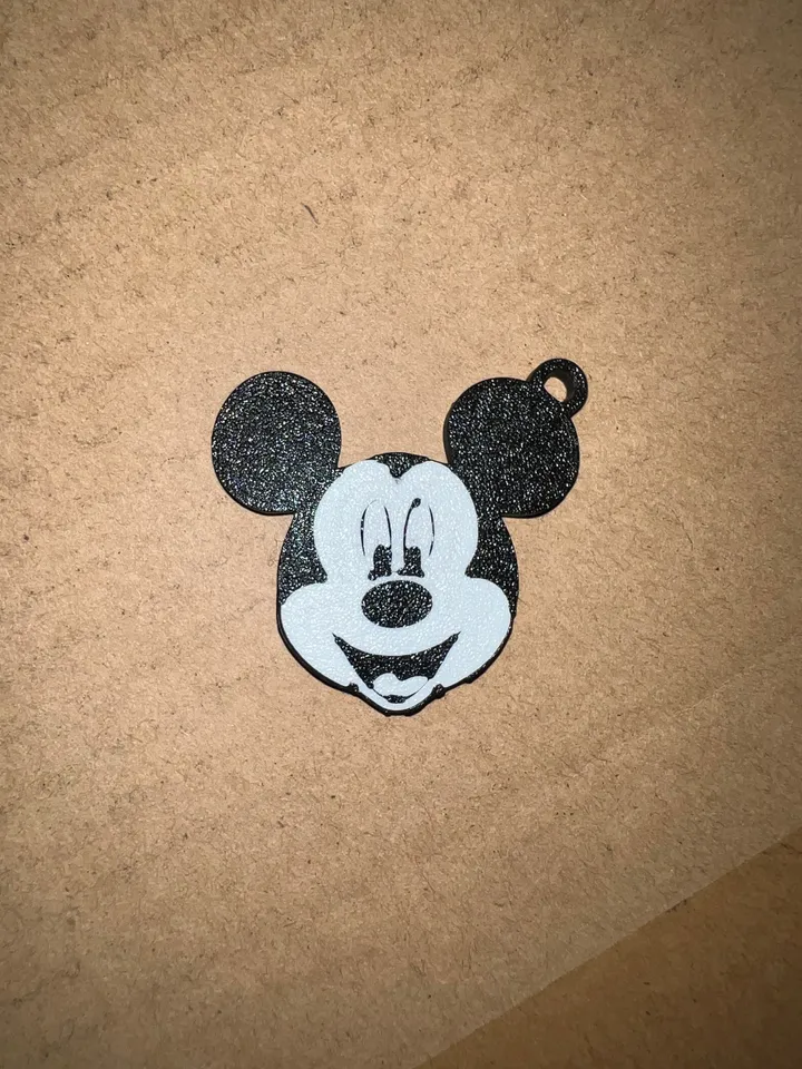 mickey mouse keychain by Jose Sinay | Download free STL model ...
