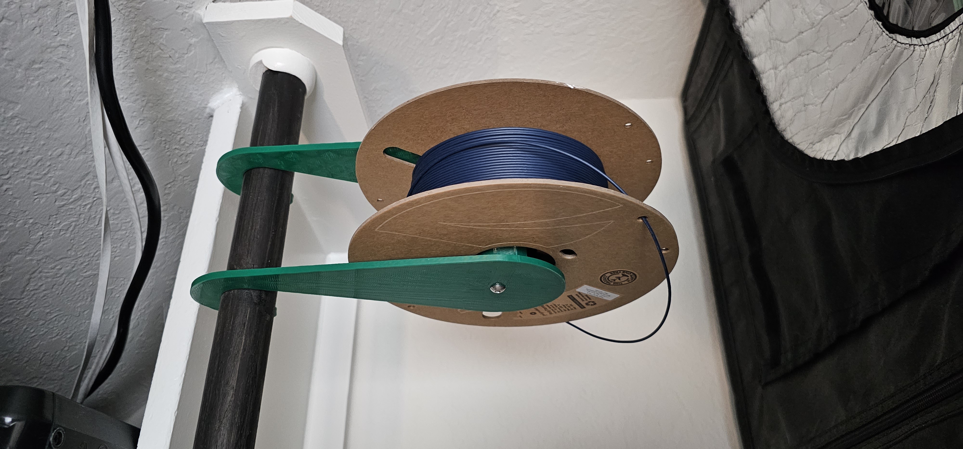 Filament hanger by Chris Townsley | Download free STL model ...