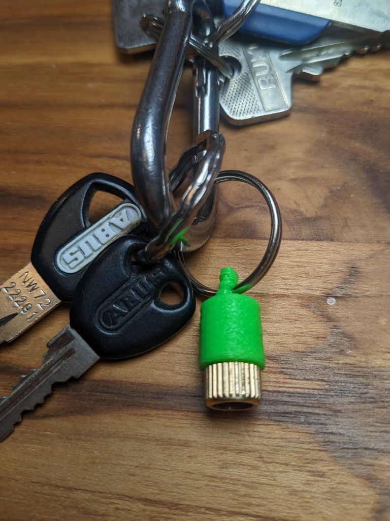 valve adapter keychain by frdzmn | Download free STL model | Printables.com