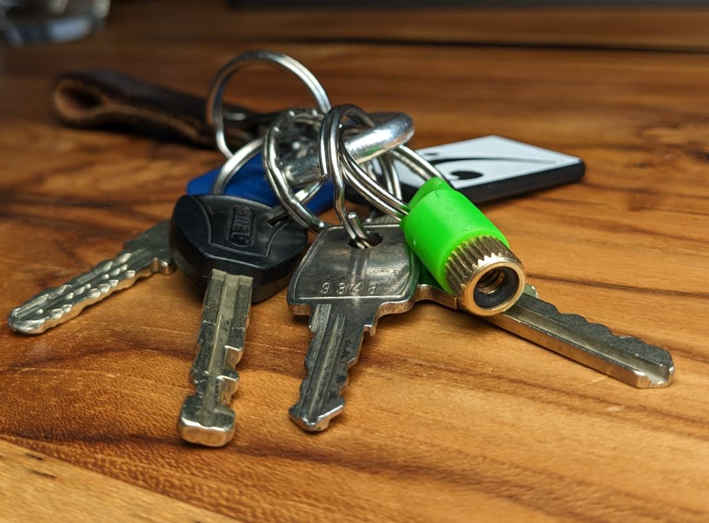 valve adapter keychain by frdzmn | Download free STL model | Printables.com