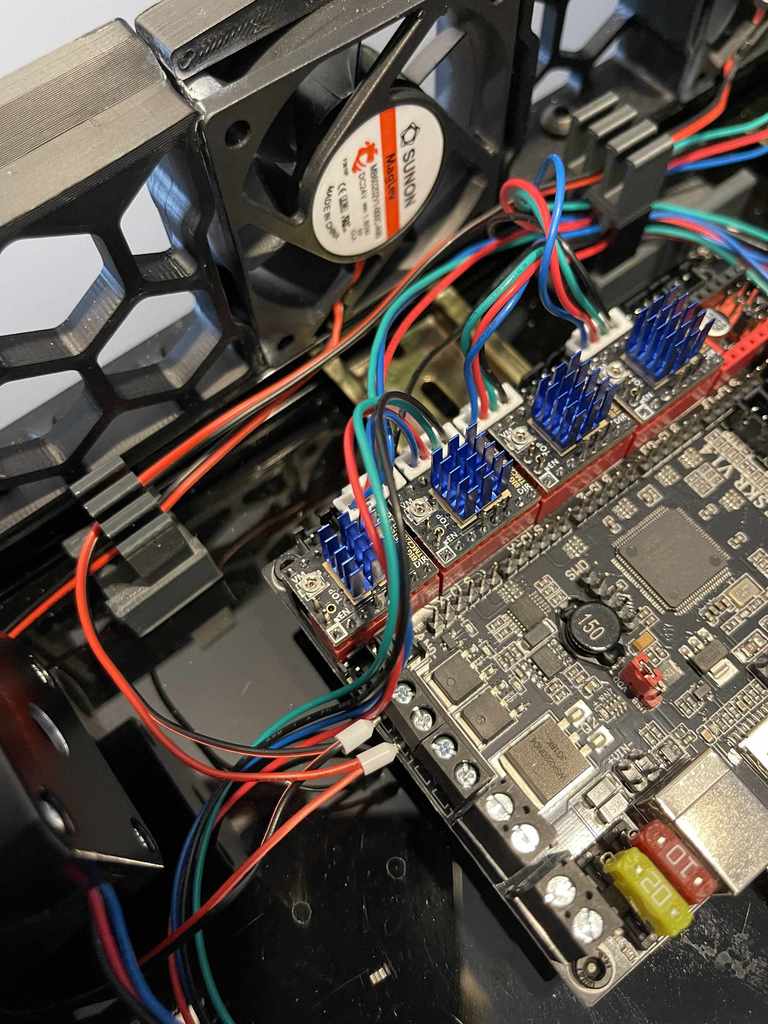 Two Tier Cable Runway by DKDESIGNS | Download free STL model ...