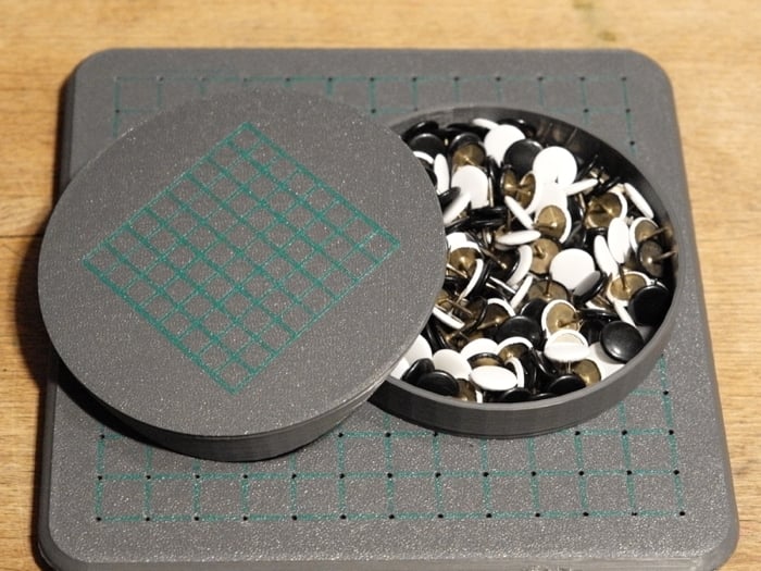 Tiny Go game 9x9 and 13x13, flat by Benjamin Wand | Download free STL ...