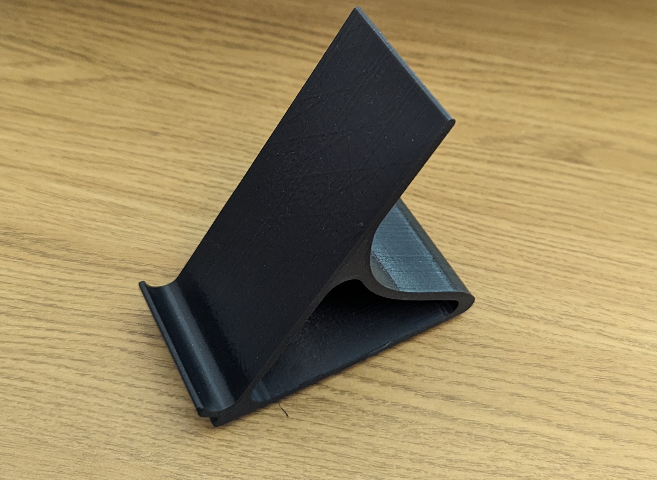 Vertical Phone Holder by Jchant77 | Download free STL model ...