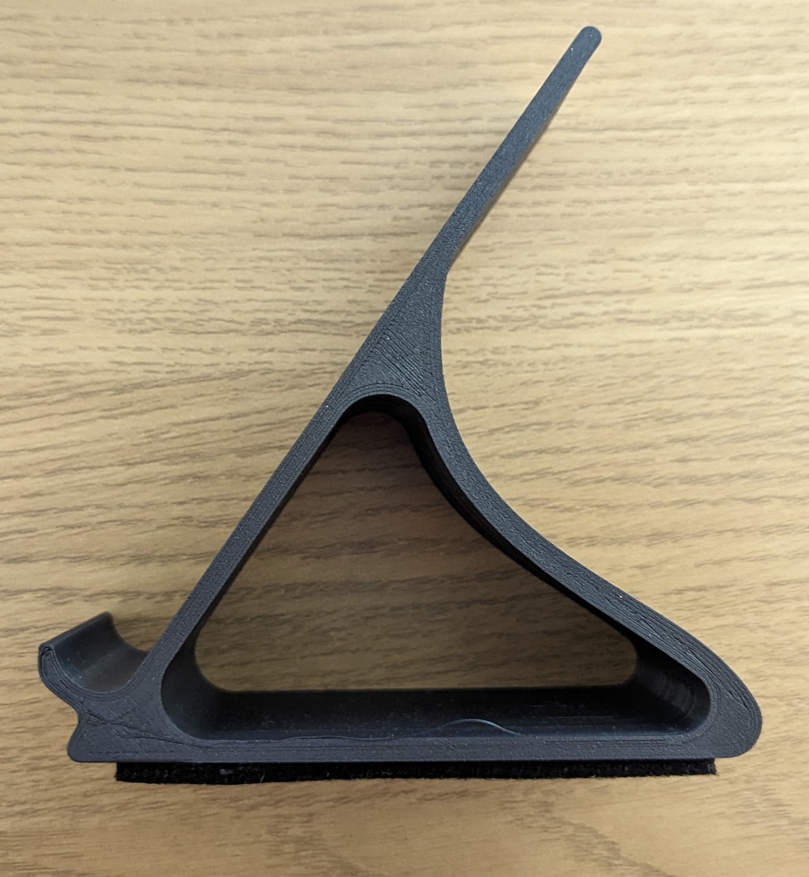 Vertical Phone Holder by Jchant77 | Download free STL model ...