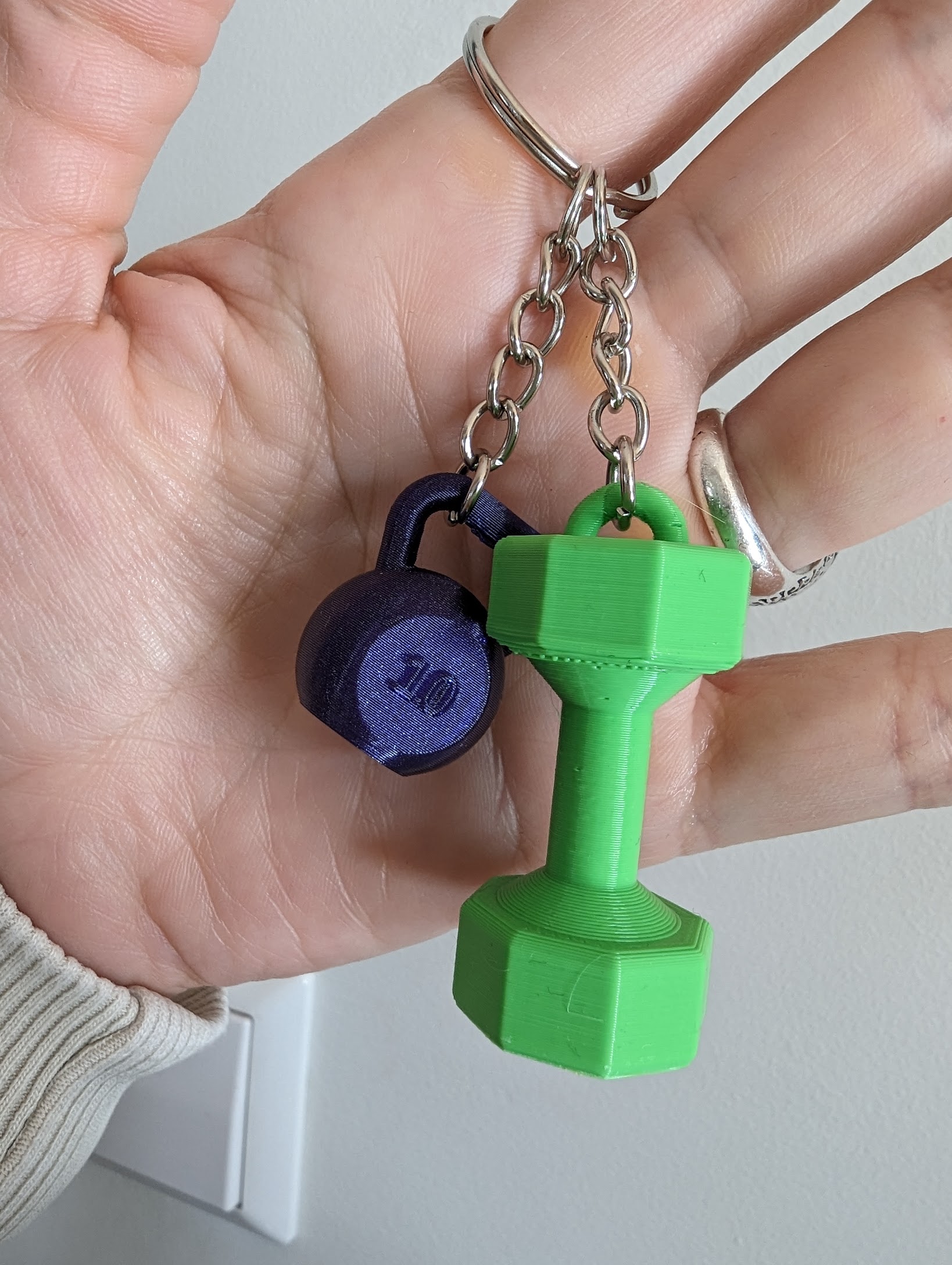 Dumbbell Keychain by Erika Heidi | Download free STL model | Printables.com
