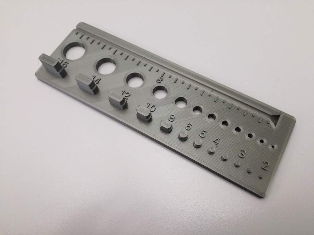 Screw Sizer - metric screws nuts bolts measure jig by Rocco Nicola ...