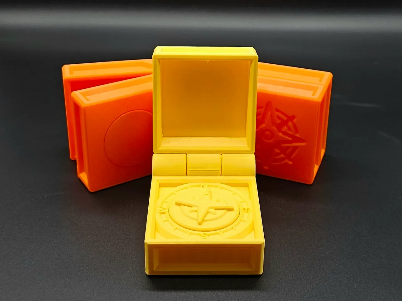 Compass Box ( with spinning dial ) by BeetleBuild | Download free STL ...