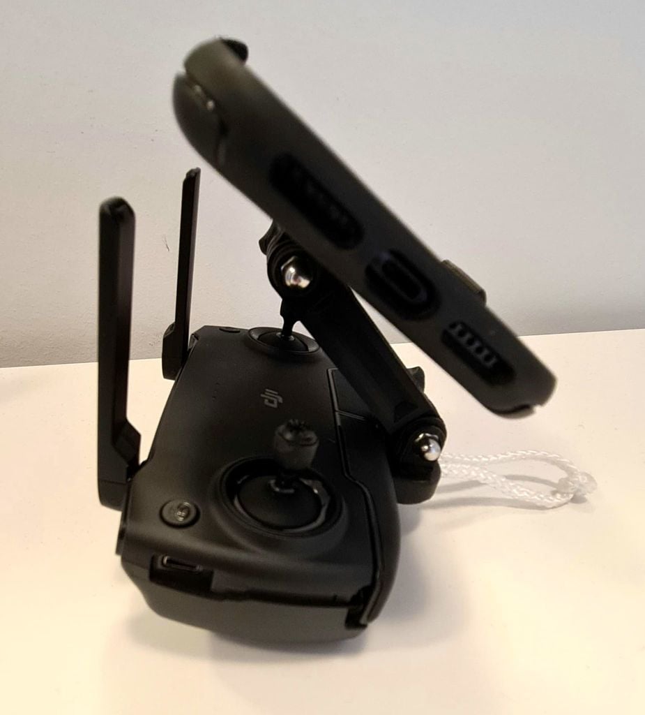 DJI Mavic Mini Phone Mount by Danneman | Download free STL model ...